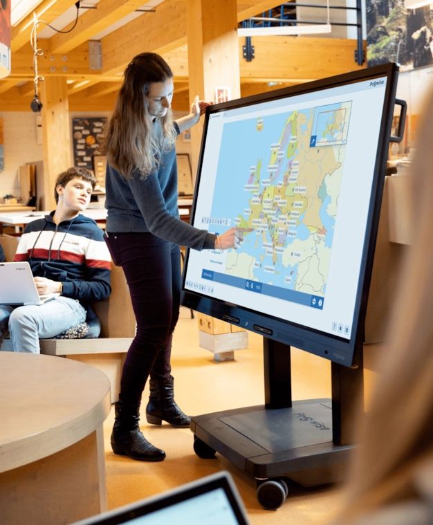 Display interactiv Prowise One G2, diagonala 75", 4K, Android 11, 6GB ...